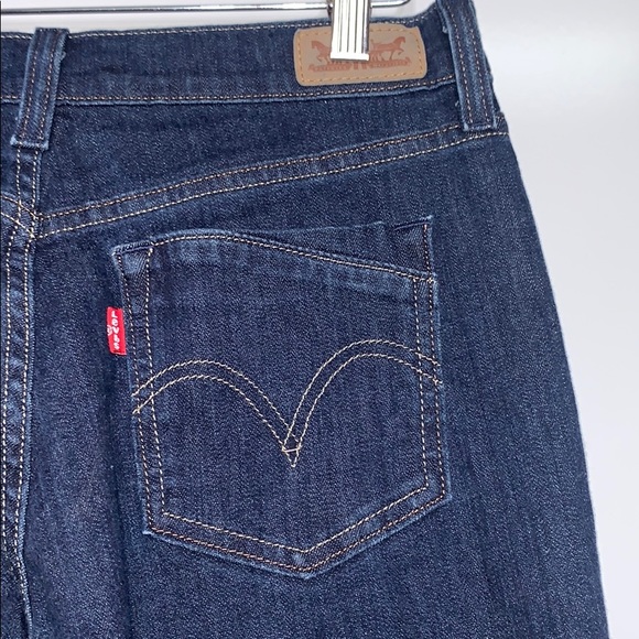 Levi's | Pants & Jumpsuits | Levis Denim Dark Wash Cuffed Capri Cropped ...